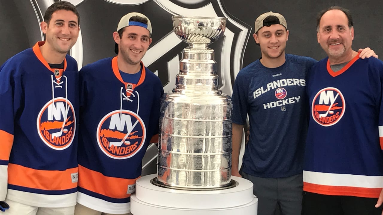 Centennial Fan Arena spends weekend in New York | NHL.com