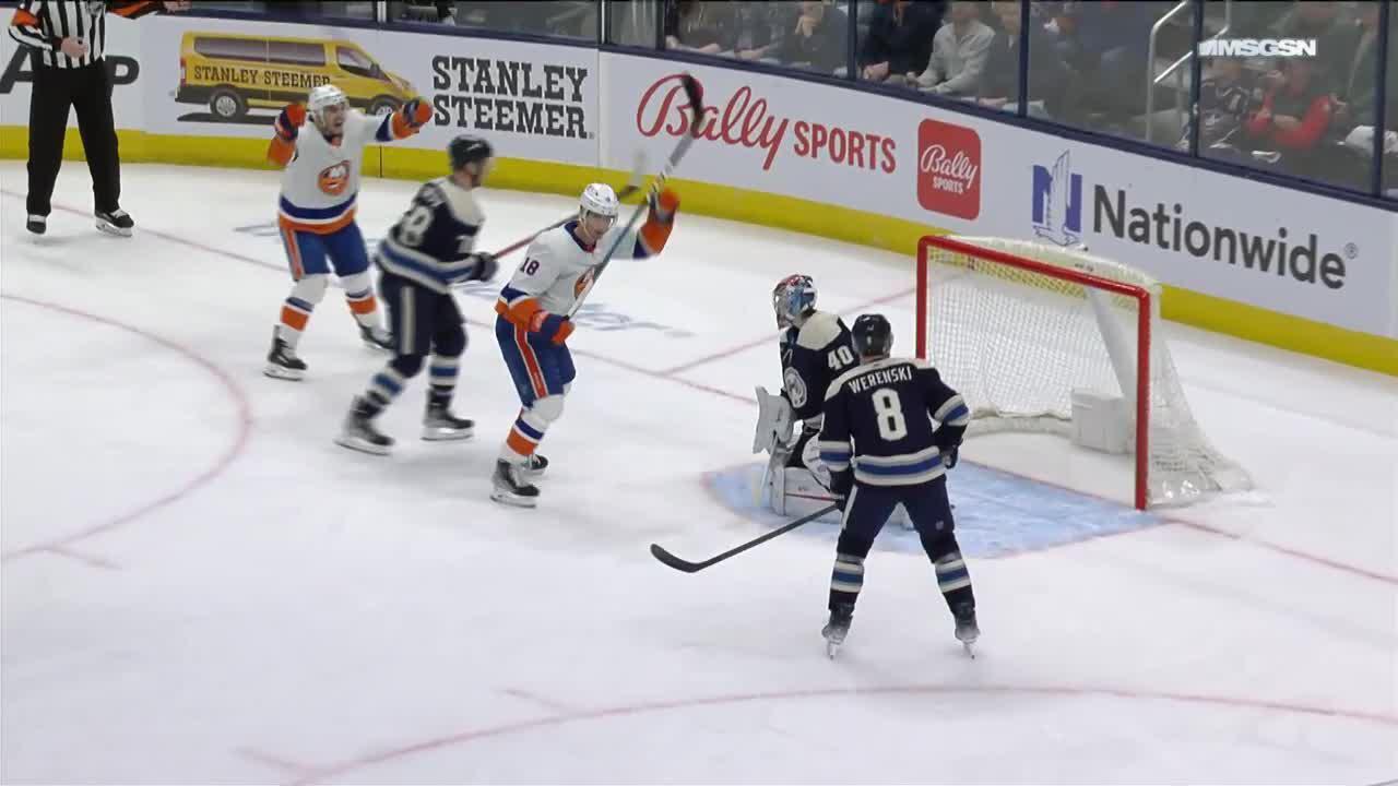 Engvall tips in opening PPG | NHL.com