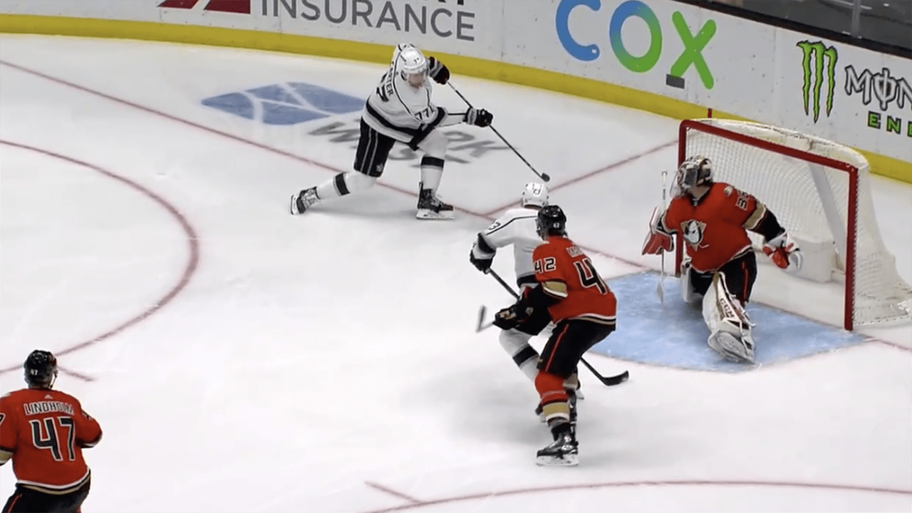 Carter converts Doughty's feed | Los Angeles Kings