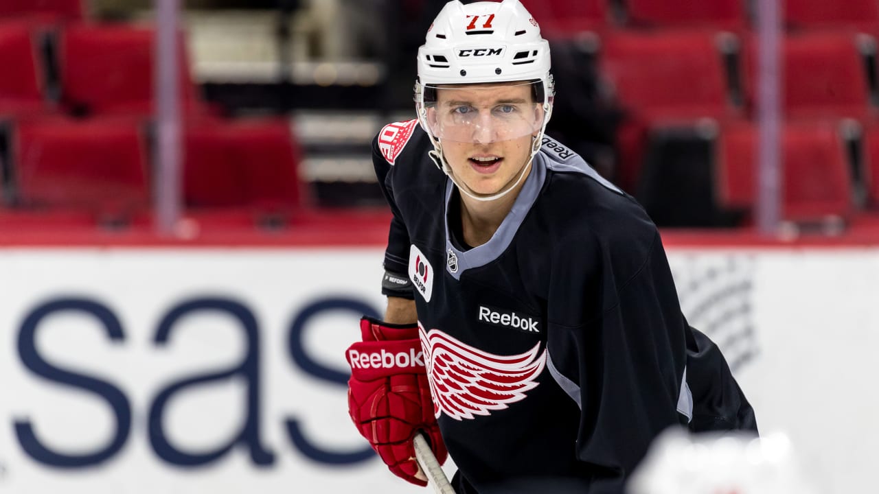 Notes: Dan Renouf set to make NHL debut in Carolina | Detroit Red Wings