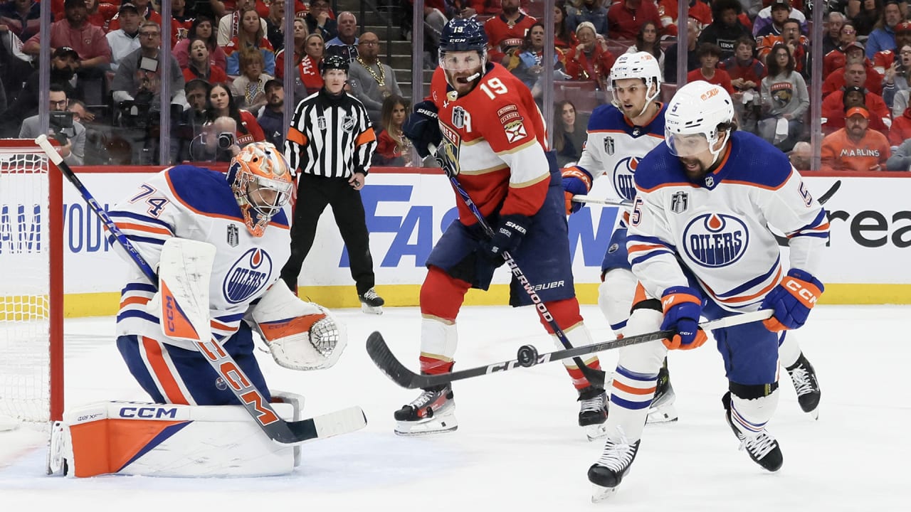 LIVE COVERAGE: Oilers at Panthers (Game 1) | Edmonton Oilers