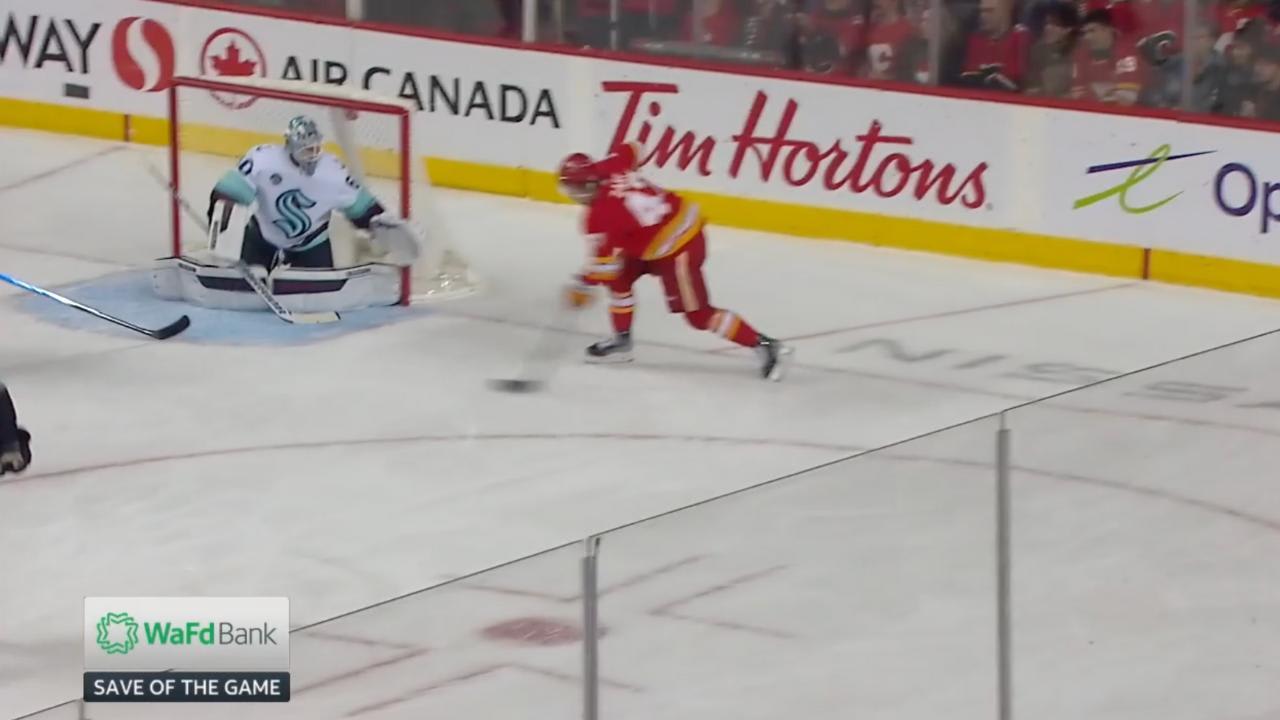 WATCH: Driedger stops 37 in first start since 2022 | Seattle Kraken