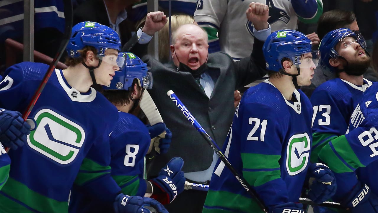 NHL On Tap: Canucks go for sixth win in row under Boudreau | NHL.com