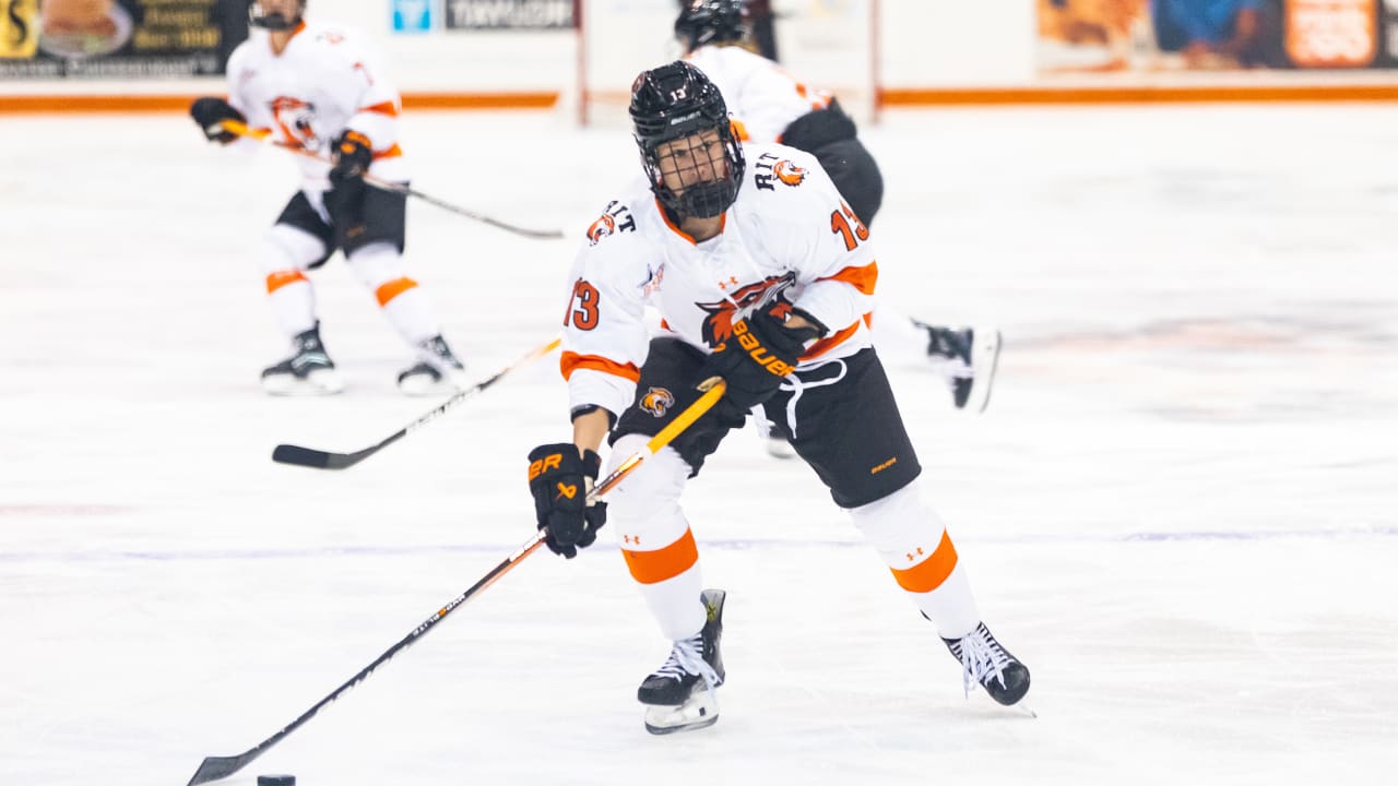 Color of Hockey: Alvarez hometown hero for RIT women's team | NHL.com