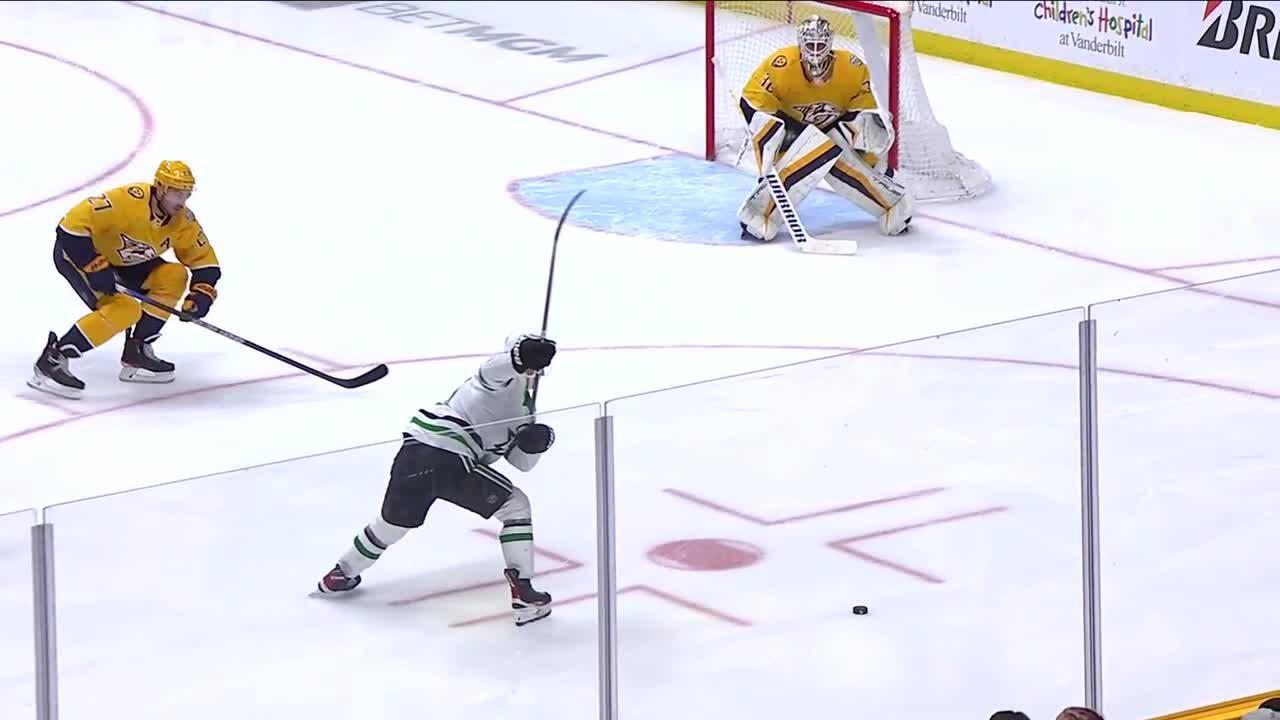 DAL@NSH: Dellandrea scores goal against Kevin Lankinen | Dallas Stars