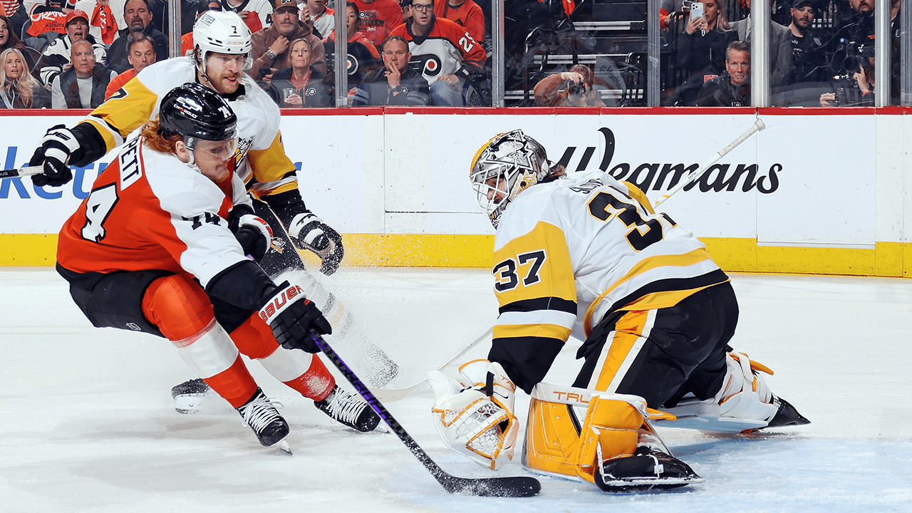 Silovs makes outstanding save | NHL.com