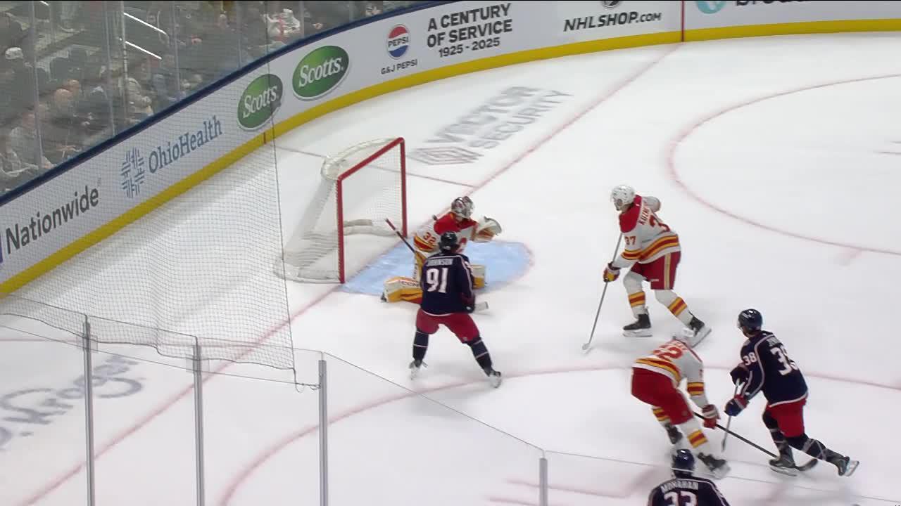 CGY@CBJ: Jenner scores goal against Dustin Wolf | Columbus Blue Jackets