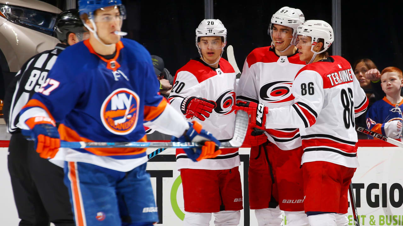 Hurricanes defeat Islanders, close gap for wild card in East | NHL.com