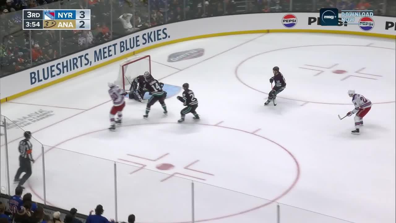 Chris Kreider with a Short Goal vs. Anaheim Ducks | NHL.com