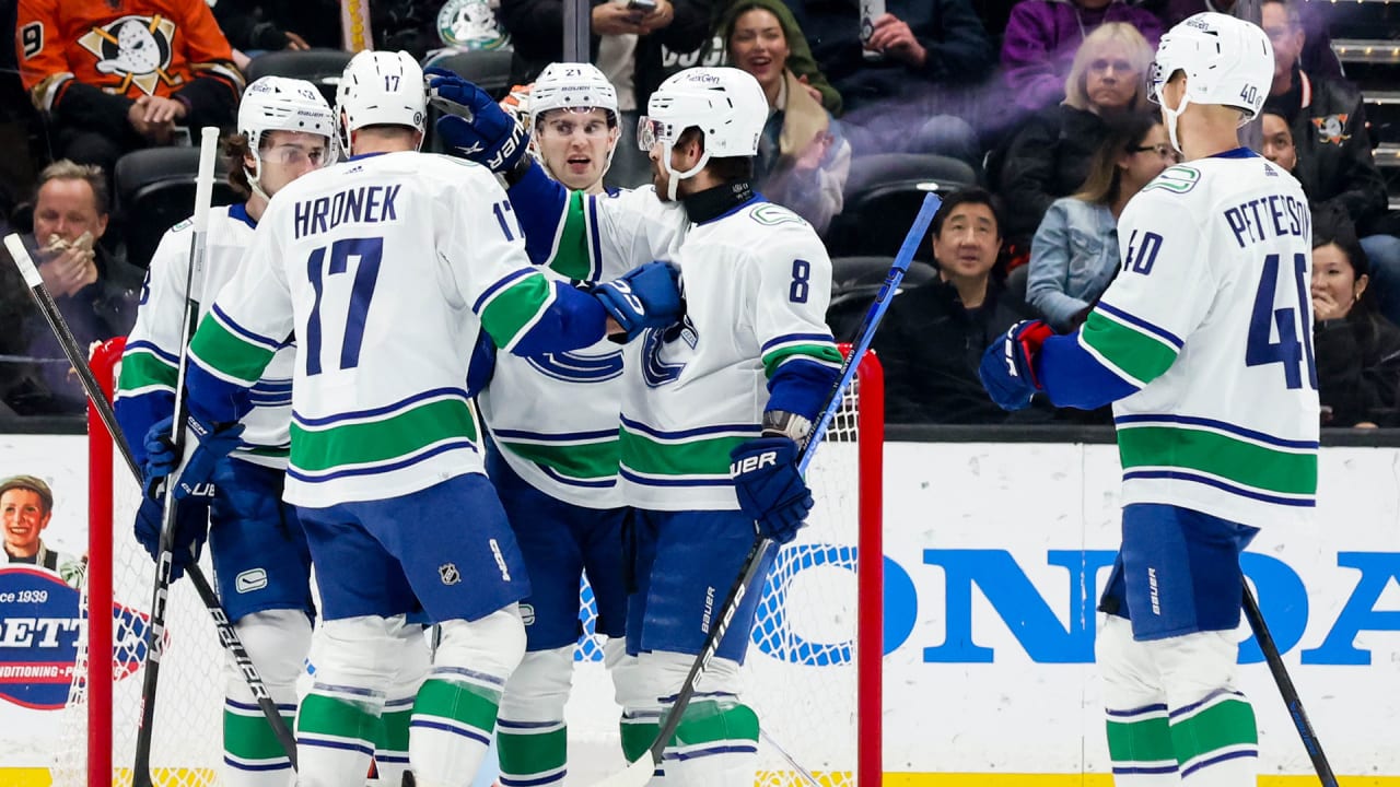 Hoglander strikes first | NHL.com