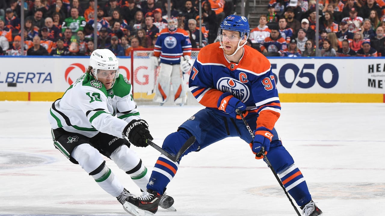 McDavid knackt die Marke von 130 Scorerpunkten | NHL.com/de