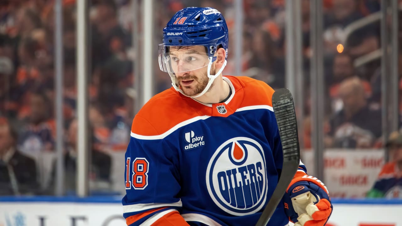 Hyman out until November for Oilers with wrist injury | NHL.com