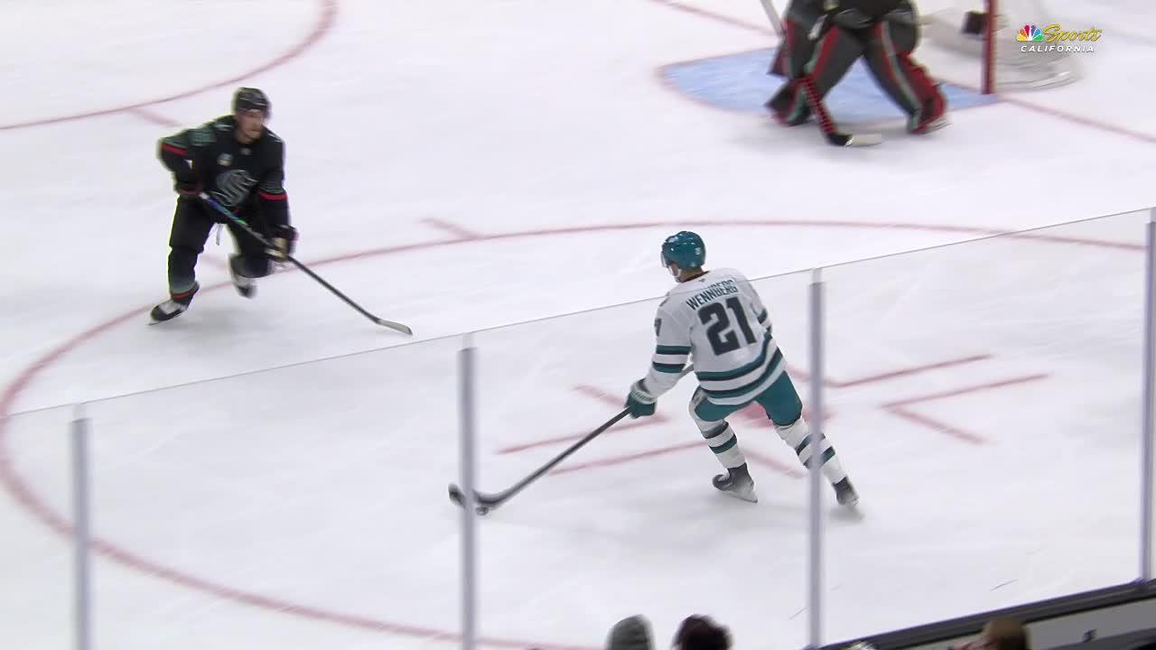 SJS@SEA: Cardwell scores goal against Joey Daccord | San Jose Sharks