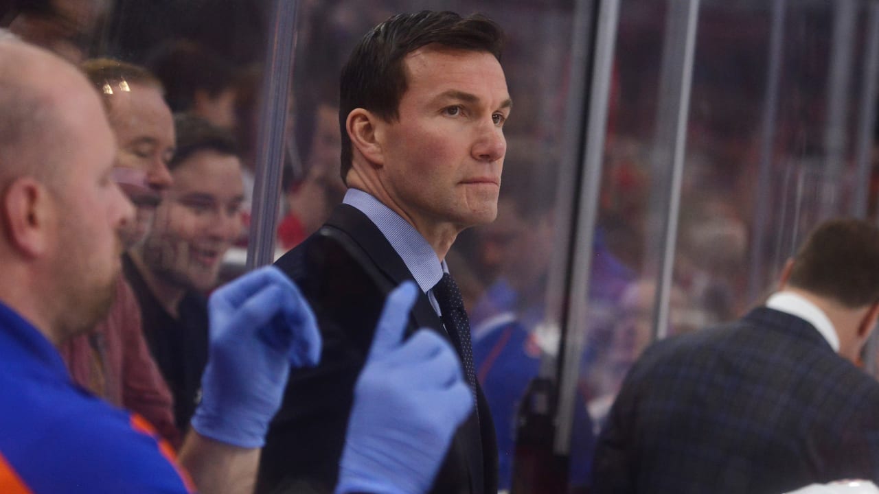 Richardson als Trainer der Blackhawks engagiert | NHL.com/de