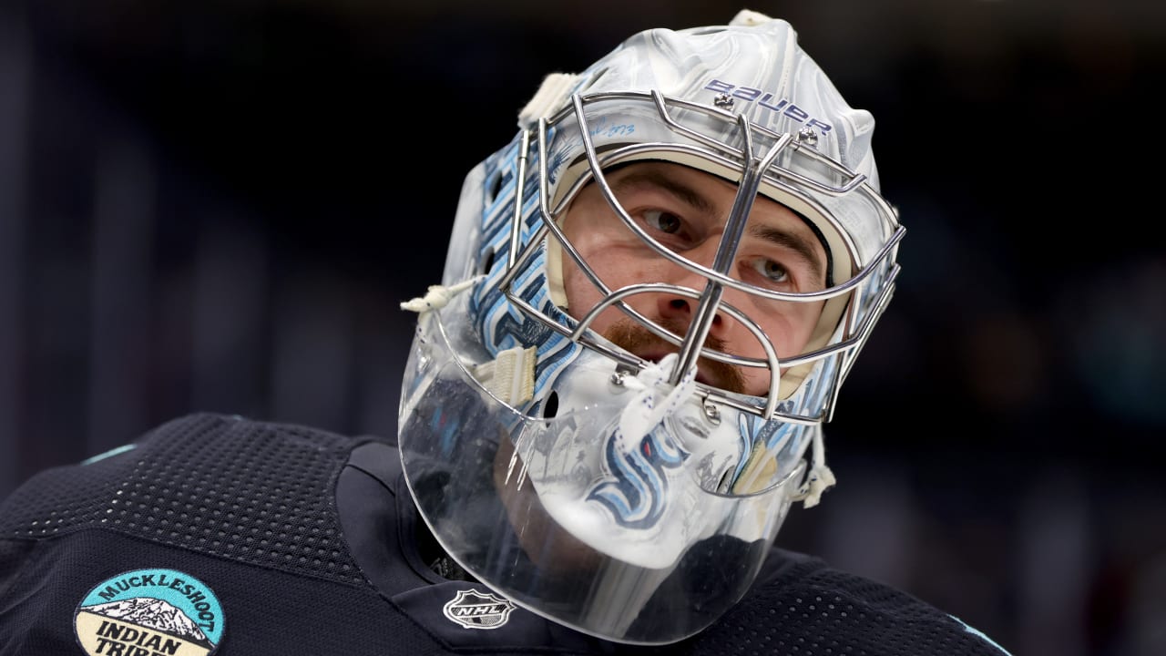 Grubauer nach Comeback: “Playoff-Rennen ist eng” | NHL.com/de