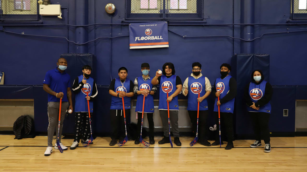 Islanders Floorball: Bushwick Leaders High School | New York Islanders