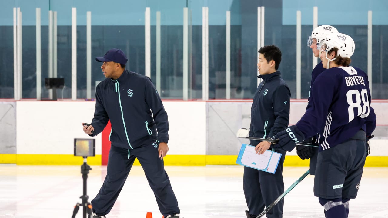Building Behind the Bench | Seattle Kraken