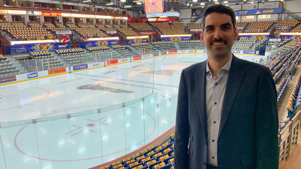 Why I waited 10 years before coming out | NHL.com