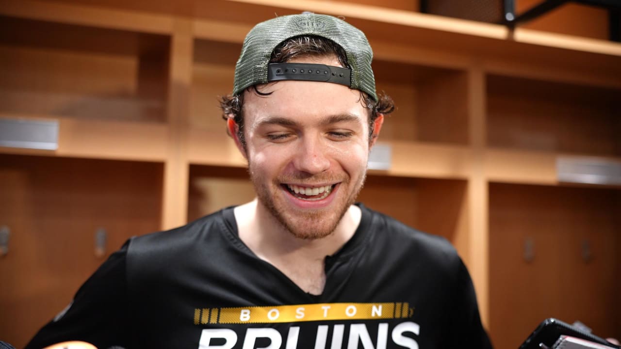 Locker Room Raw: Johnny Beecher | Boston Bruins