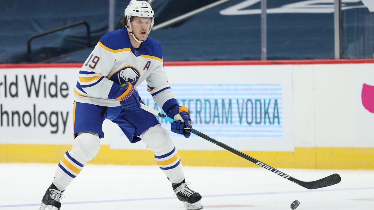 McCabe out remainder of season for Sabres with knee injuries | NHL.com