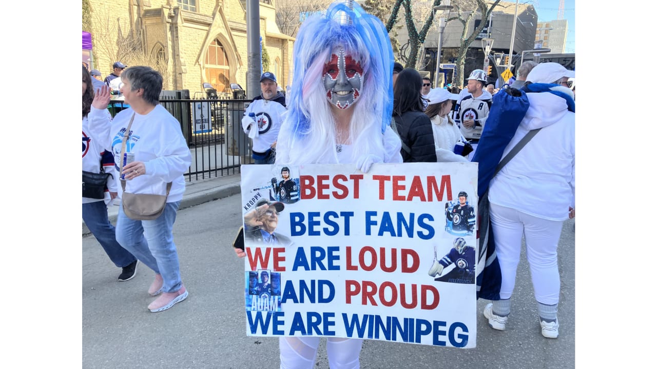 Jets fans pumped and ready for Game 1 Whiteout in Winnipeg | NHL.com