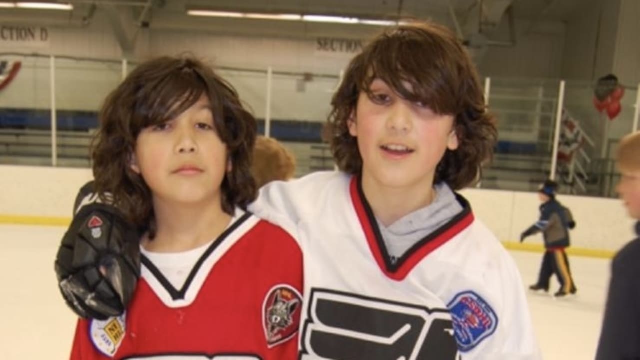 Dos hermanos unidos por el hielo y su cultura mexicana | NHL.com/es