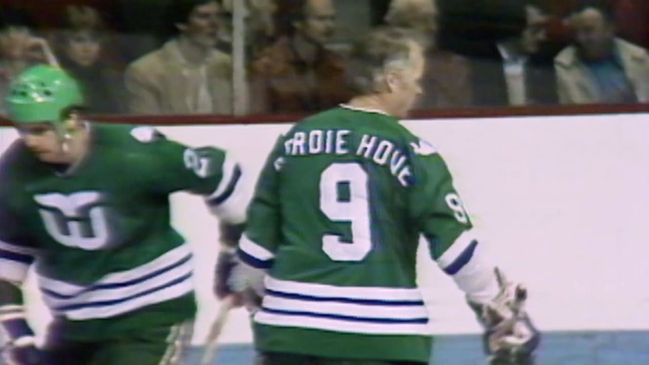 Memories: Howe's last playoff goal | NHL.com