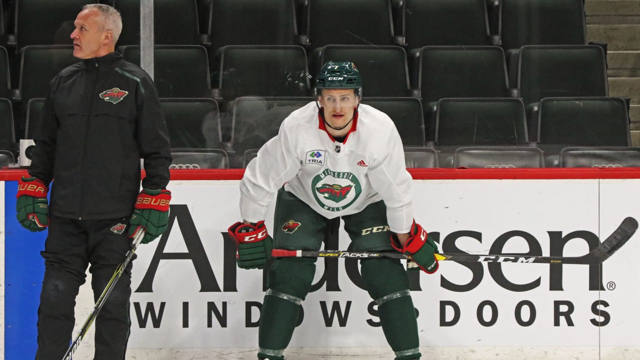 Nico Sturm exklusiv: Die große Chance auf die NHL | NHL.com/de