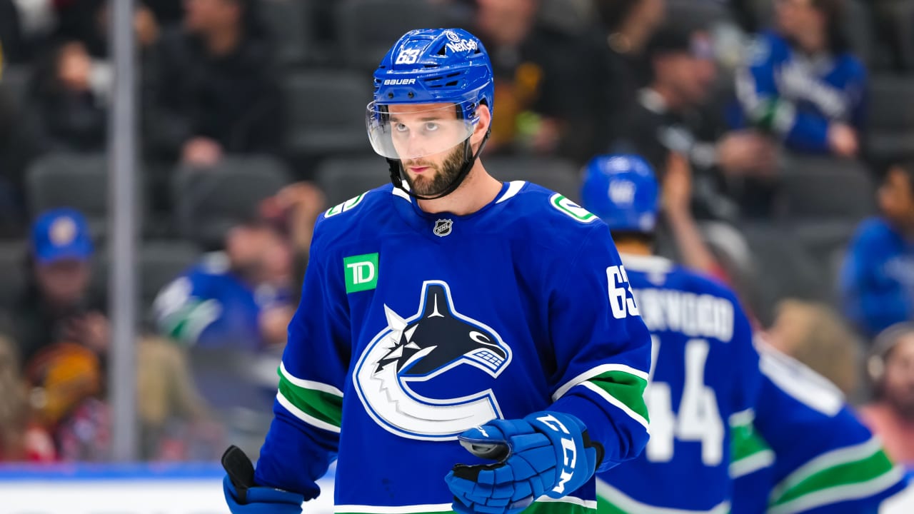 Canucks : Nouveau contrat de deux ans pour Max Sasson | LNH.com