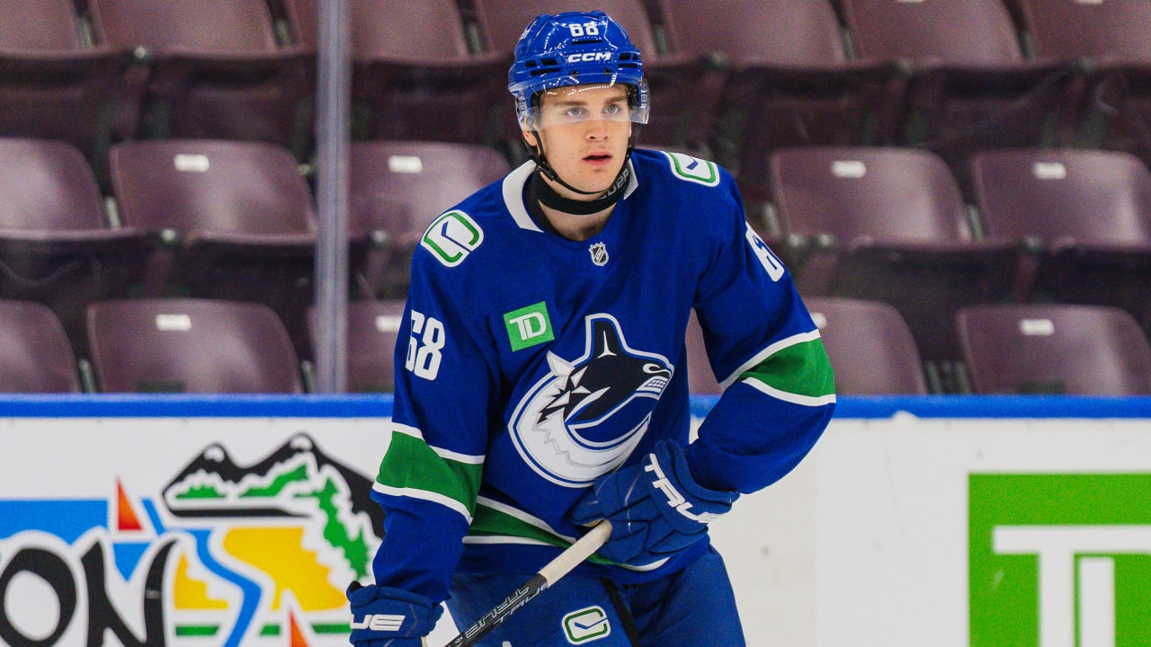 Building Blue: Riley Patterson Unlocked a New Level to His Game Through ...