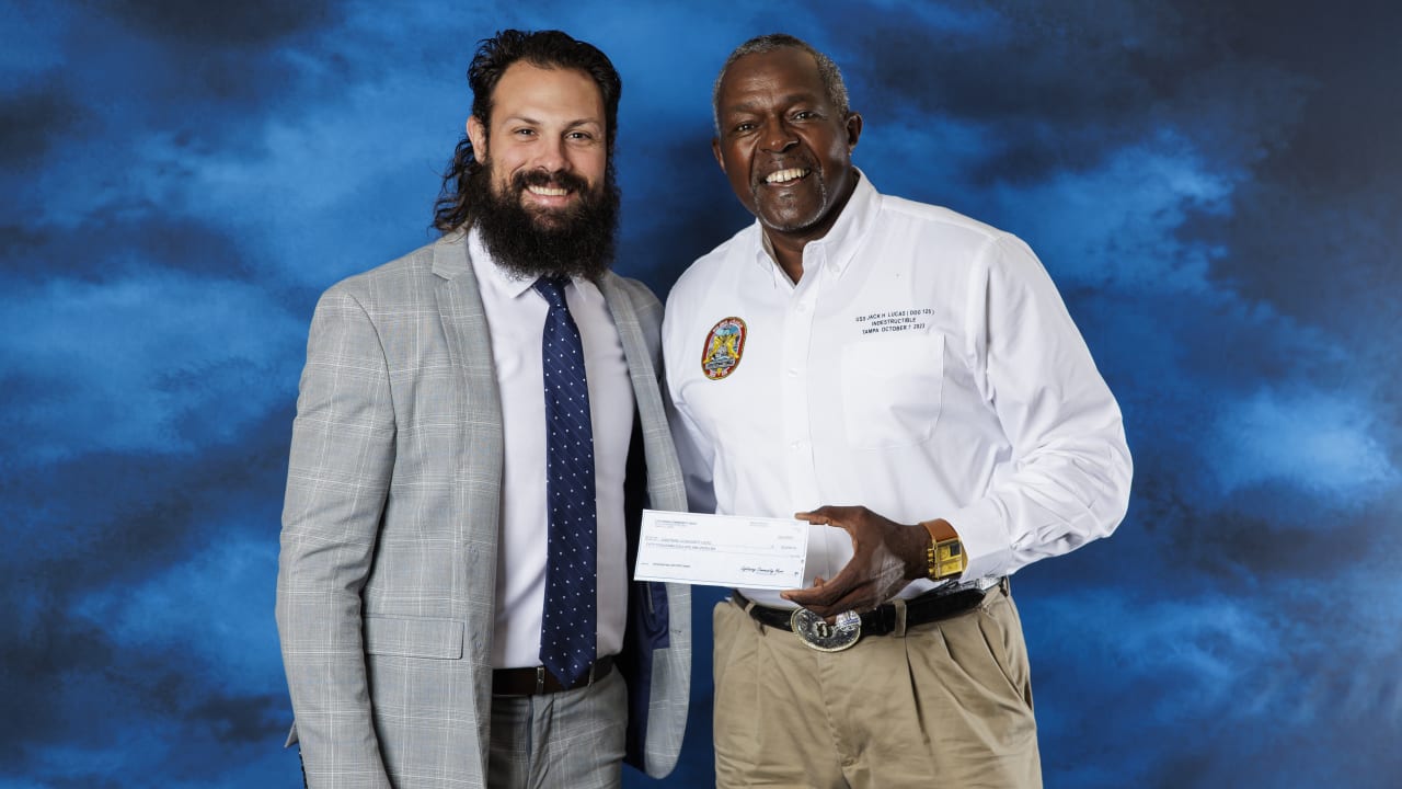 U.S. Navy Destroyer Jack H. Lucas crew honored as Lightning Community ...