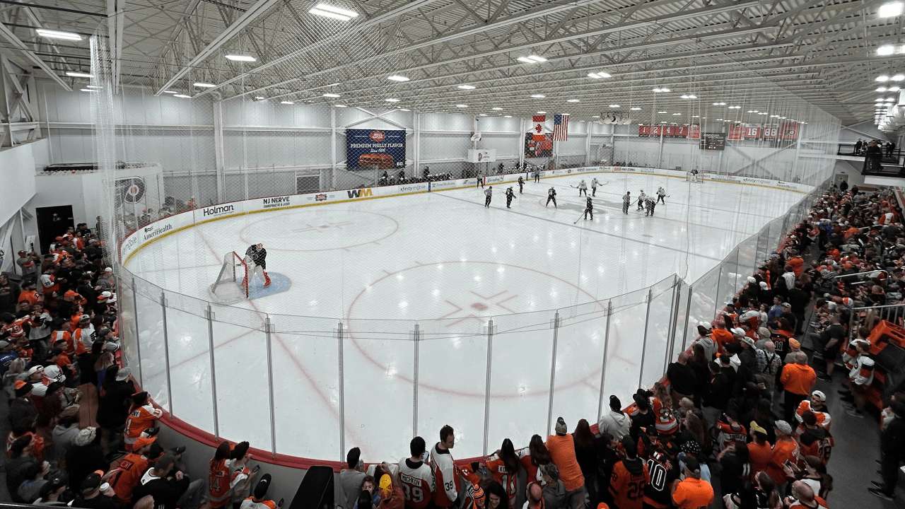 Training Camp Notebook Day 3: Festive Atmosphere at FTC | Philadelphia ...
