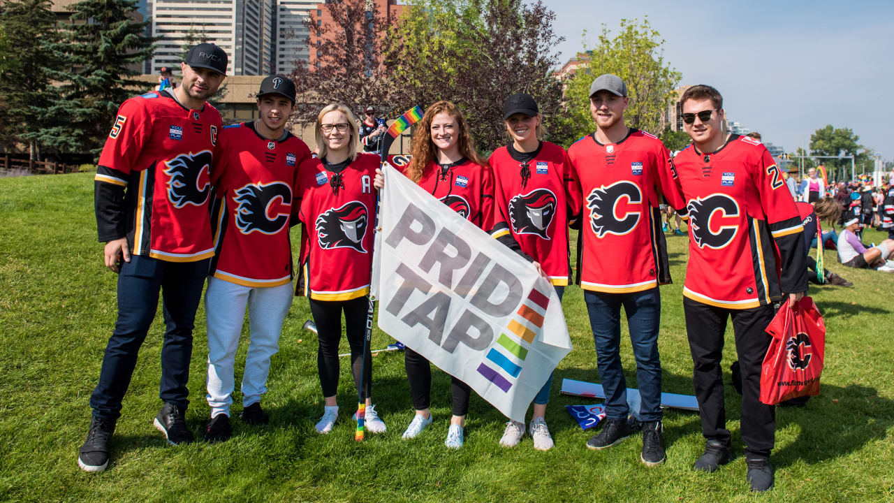 2018 PRIDE PARADE GALLERY | Calgary Flames