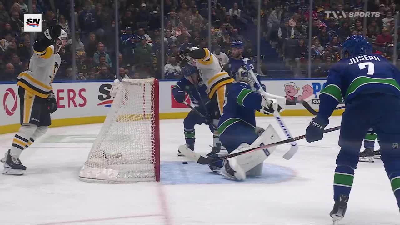 Kindel redirige le disque derrière Lankinen | LNH.com