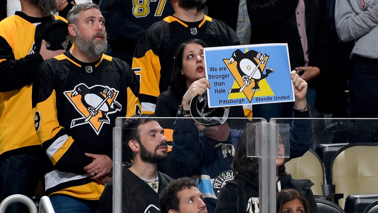 Penguins honor Pittsburgh synagogue shooting victims | NHL.com