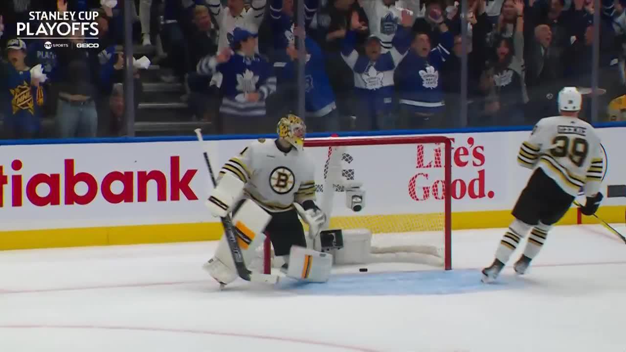 BOS@TOR: Nylander scores goal against Boston Bruins | Toronto Maple Leafs