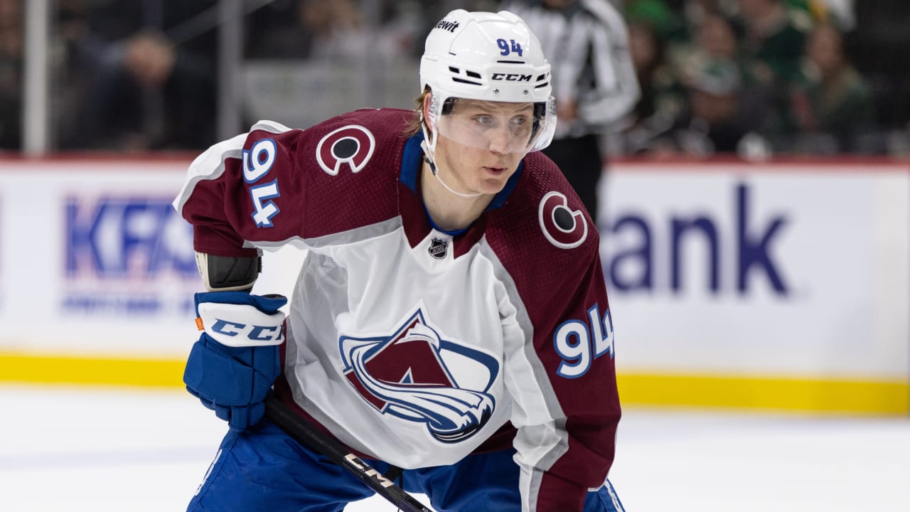 Joel Kiviranta teki AHL-sopimuksen Avalanchen farmiseuran kanssa | NHL ...