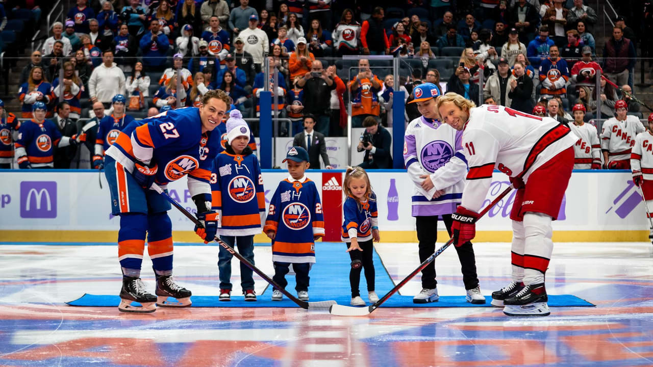 Kids Drop Puck at Isles HFC Game | New York Islanders