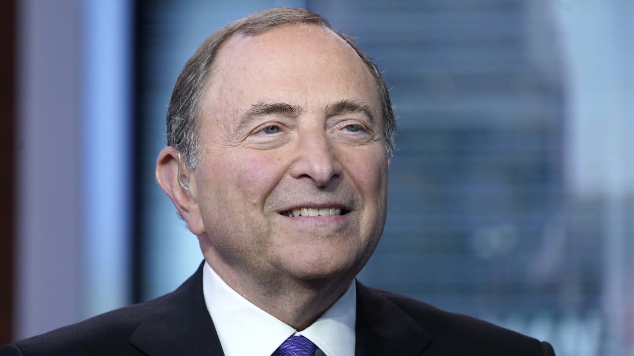 Bettman reconnaissant qu'on puisse présenter la Finale | LNH.com