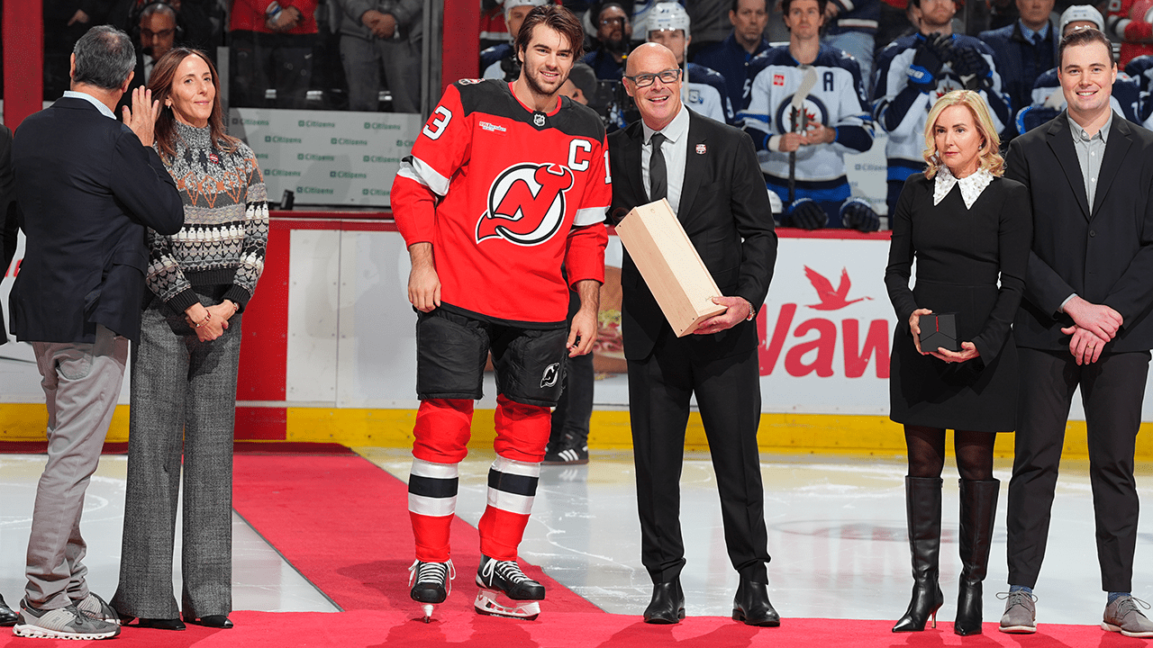 MacLean inducted into Devils Ring of Honor | NHL.com