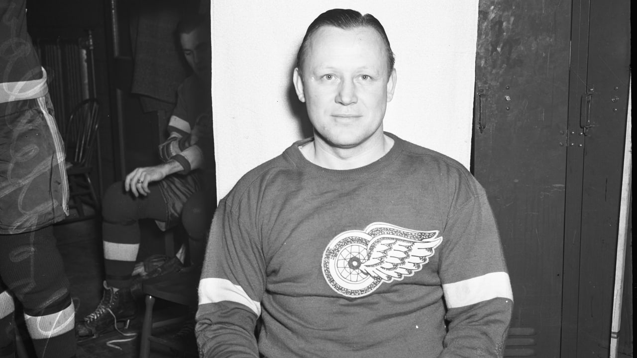 Voices from the Past: Ebbie Goodfellow | NHL.com