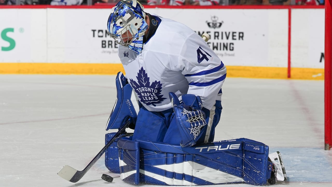 Stolarz day to day for Maple Leafs because of lower-body injury | NHL.com