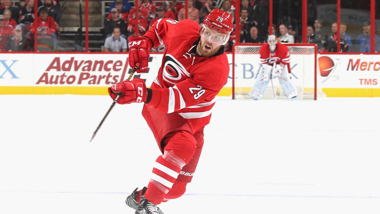 Aperçu: Hurricanes vs Wild | LNH.com