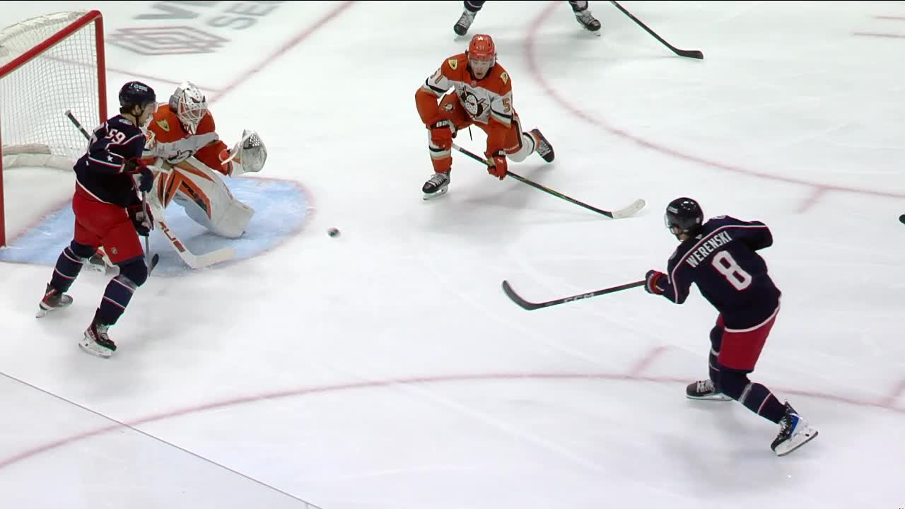 Une belle manœuvre de Werenski | LNH.com