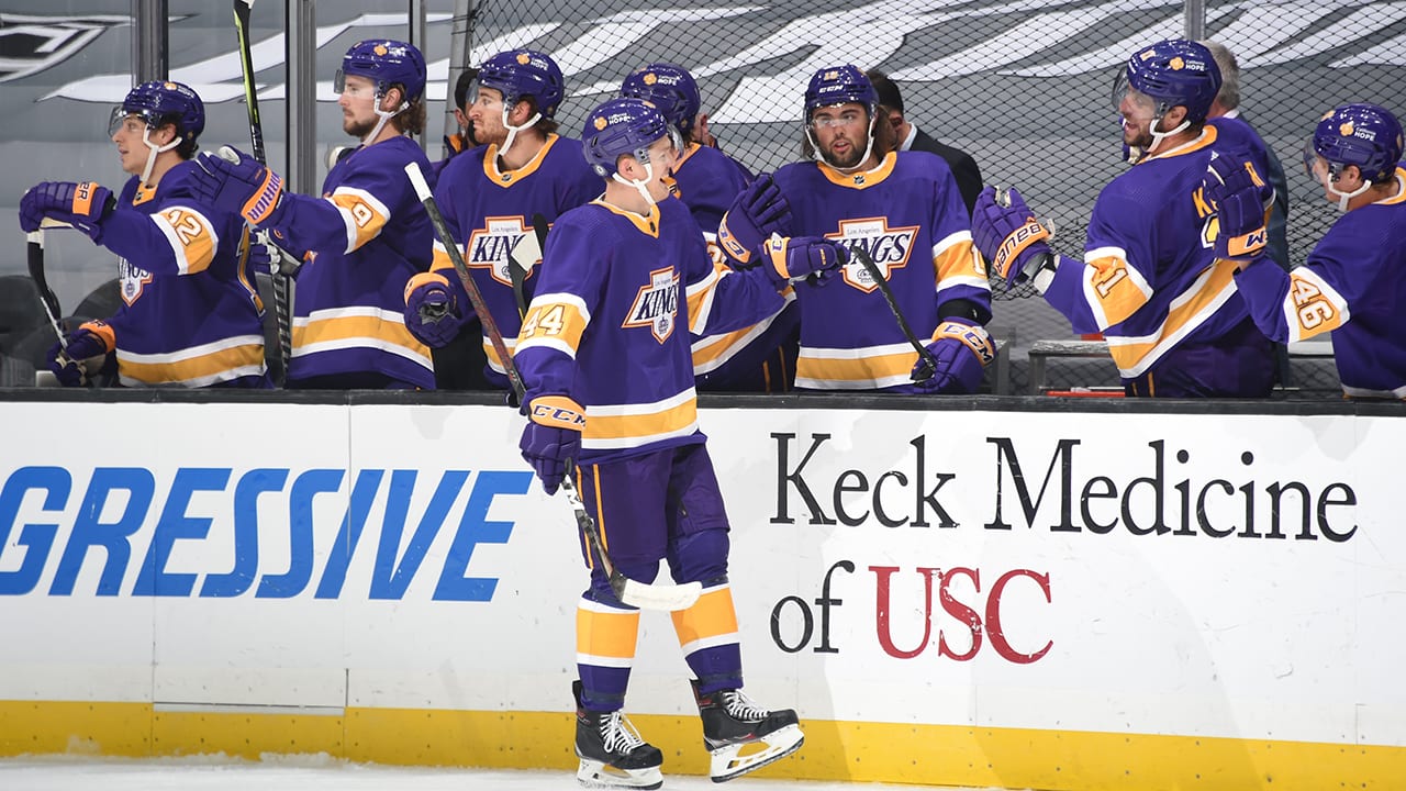 Anderson roofs backhander | Los Angeles Kings