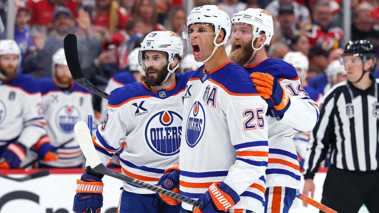 Nurseova trefa z úhlu | NHL.com/cs