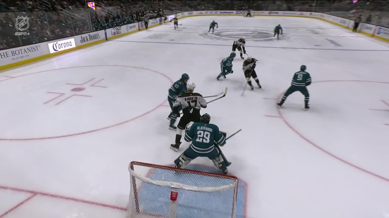 ARI@SJS: Crouse scores goal against Mackenzie Blackwood | NHL.com