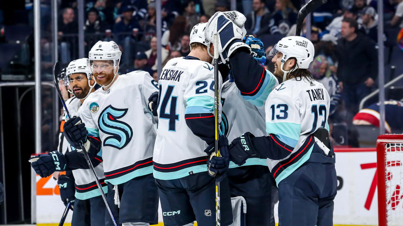 Daccord's game-winning stop | NHL.com