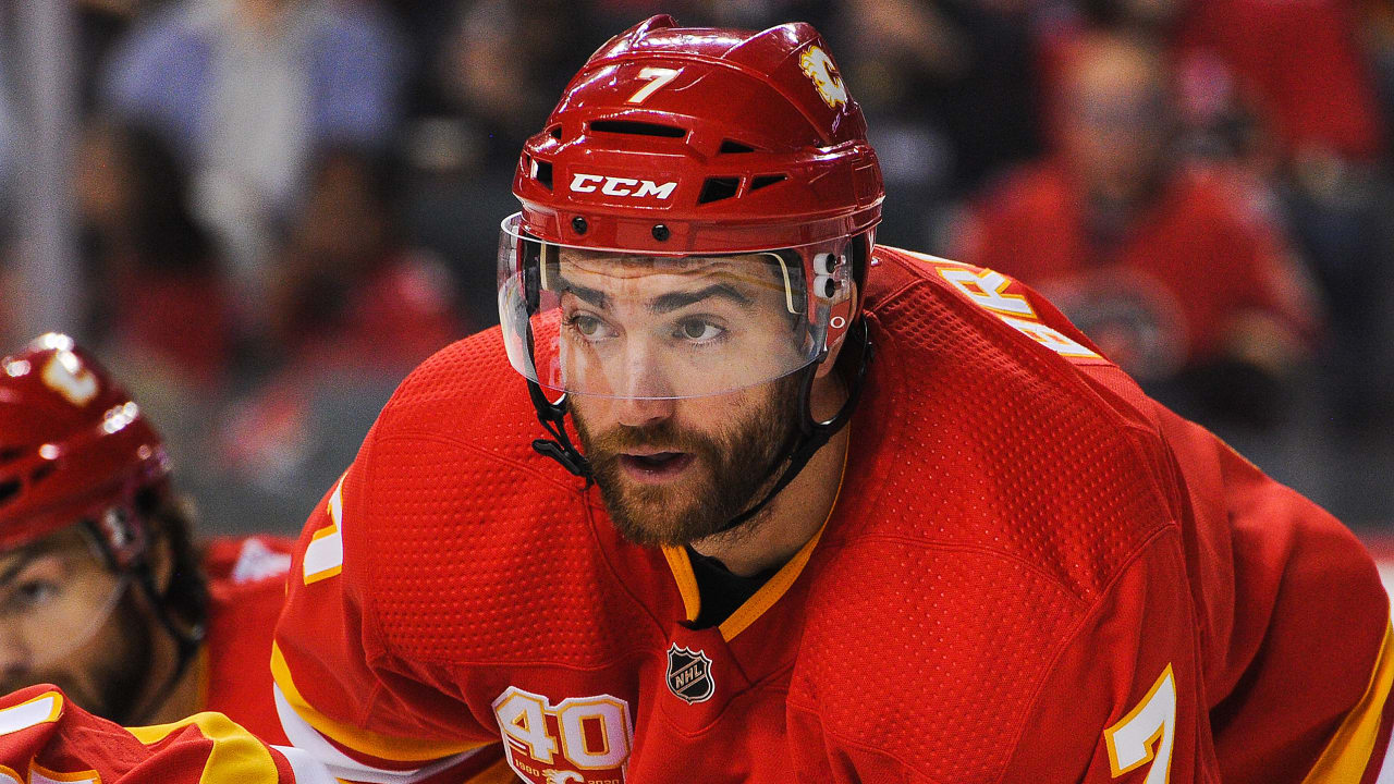 Brodie quitte l'hôpital après un malaise à l'entraînement des Flames ...