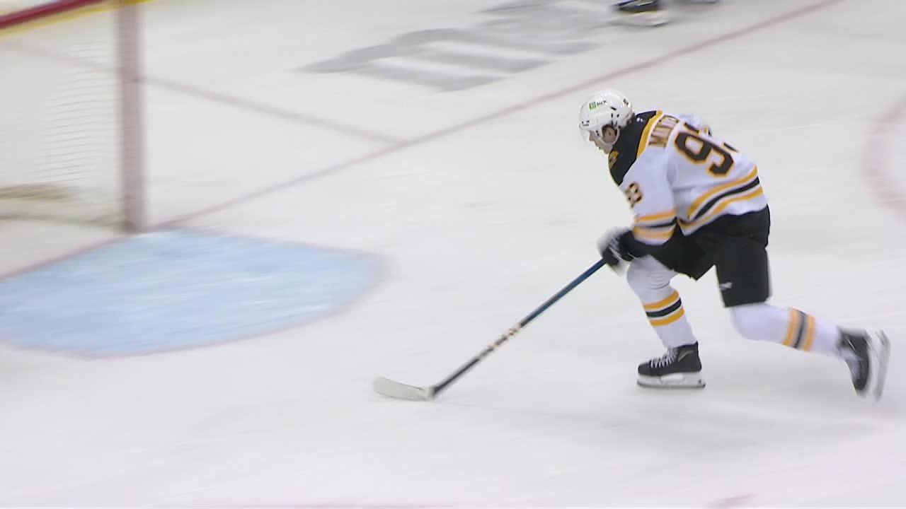 Fraser Minten with a Goal vs. New Jersey Devils | NHL.com